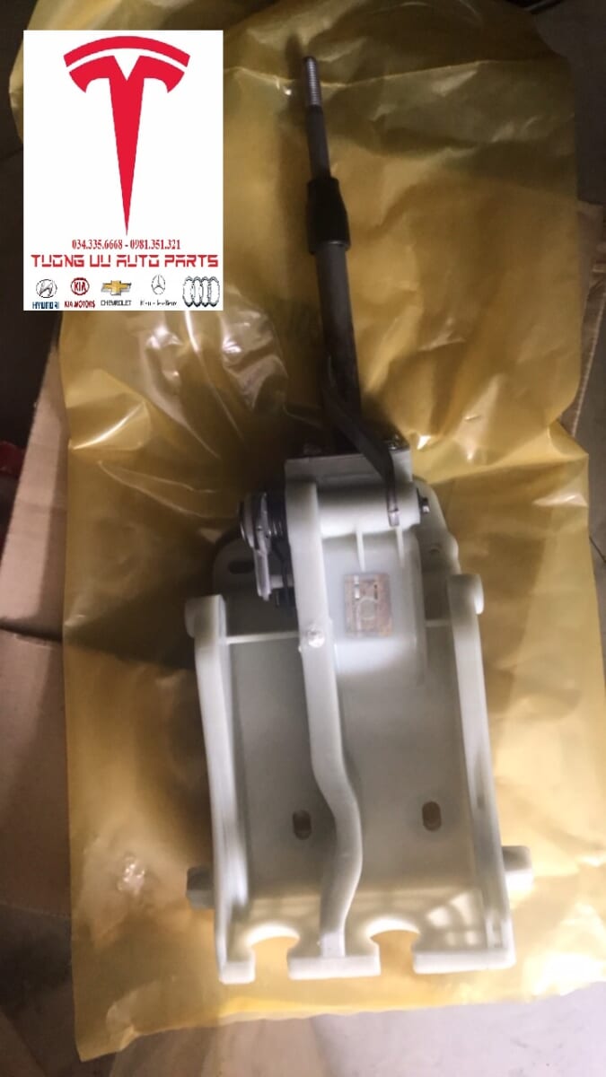 Cần đi số Kia bonggo III - Phụ Tùng Tường Vũ